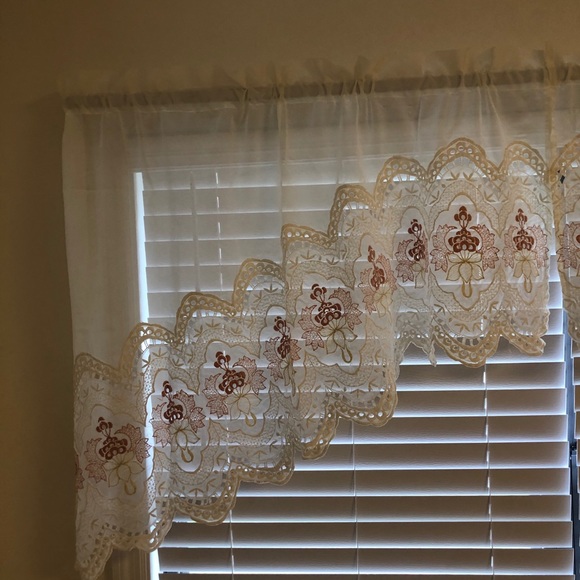 Accents | Vintage White Sheer Swag Curtains | Poshmark